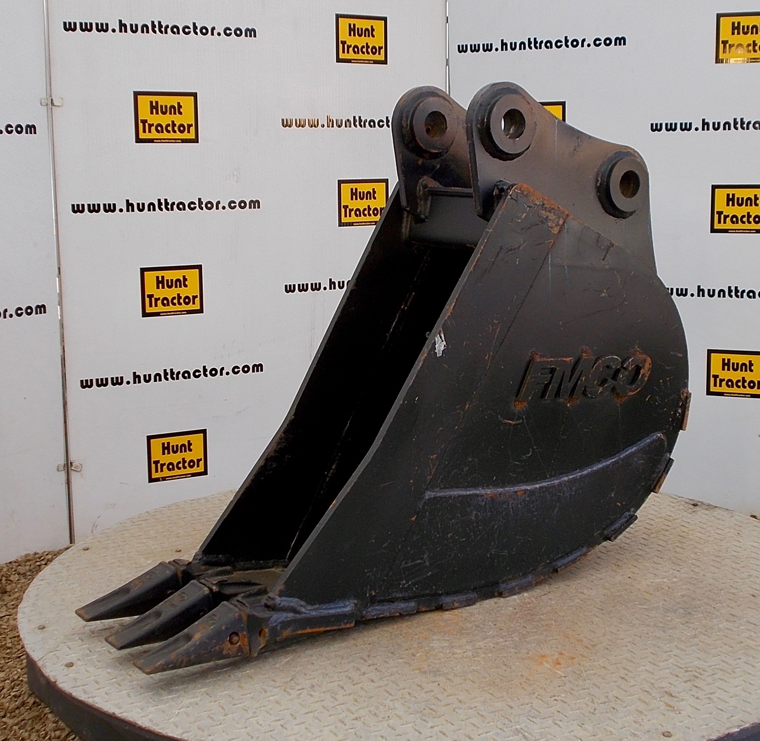 New 12" Takeuchi TB070 Pin-On Excavator Bucket For Sale