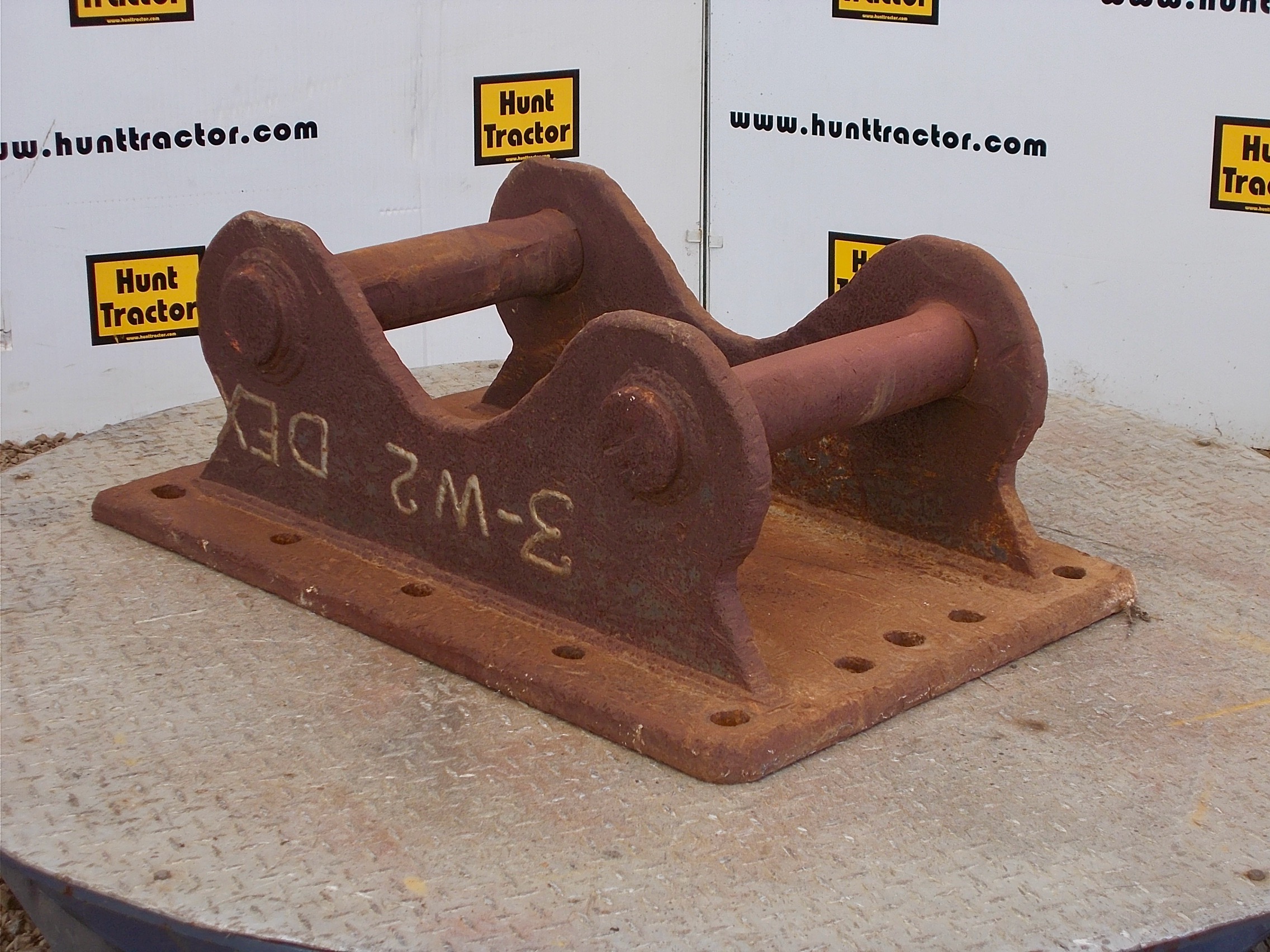 Used Komatsu PC300-3 Pin-On Adapter Plate For Sale