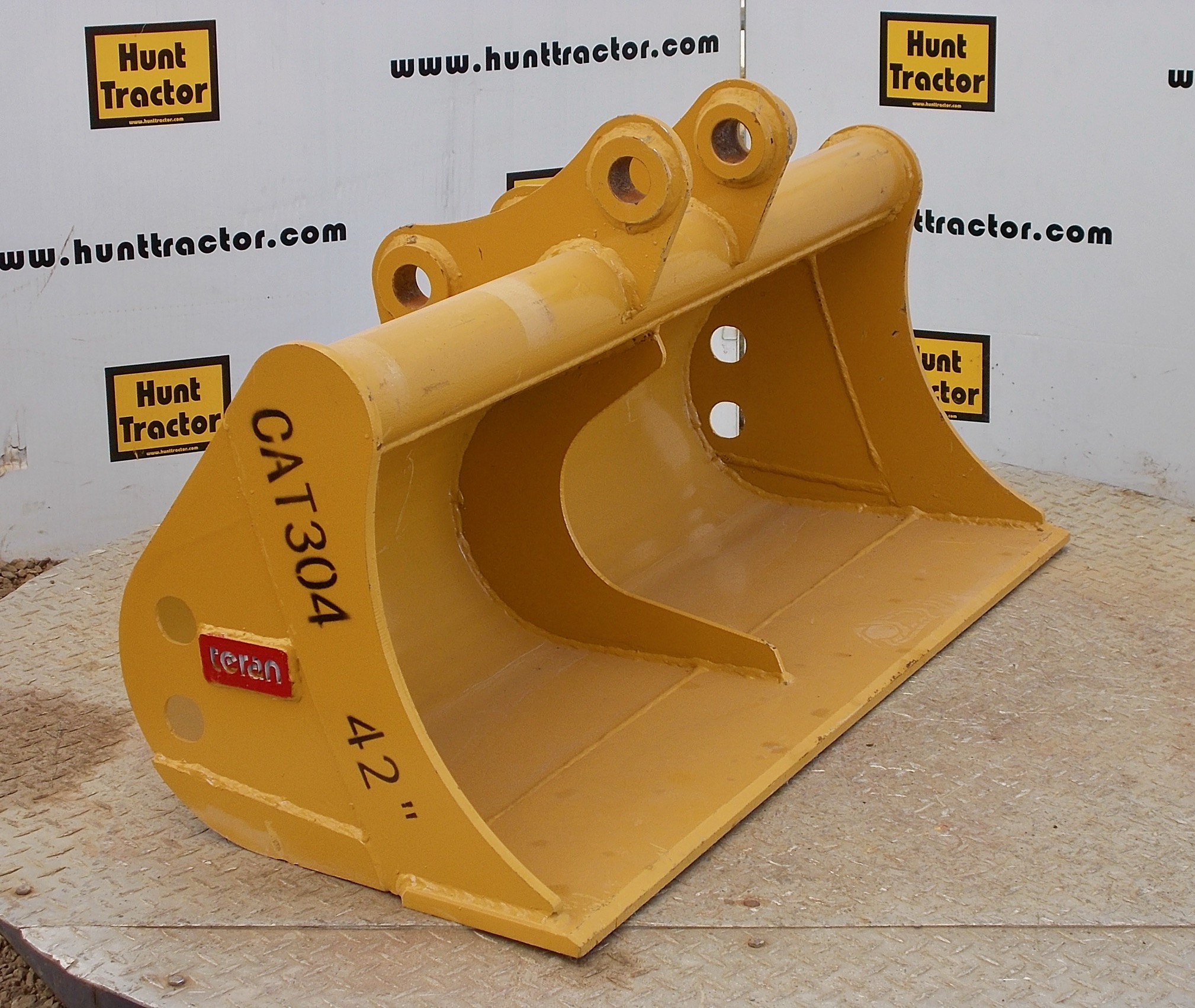 New 43" Caterpillar 304.5 Pin-On Mini-Excavator Bucket For Sale