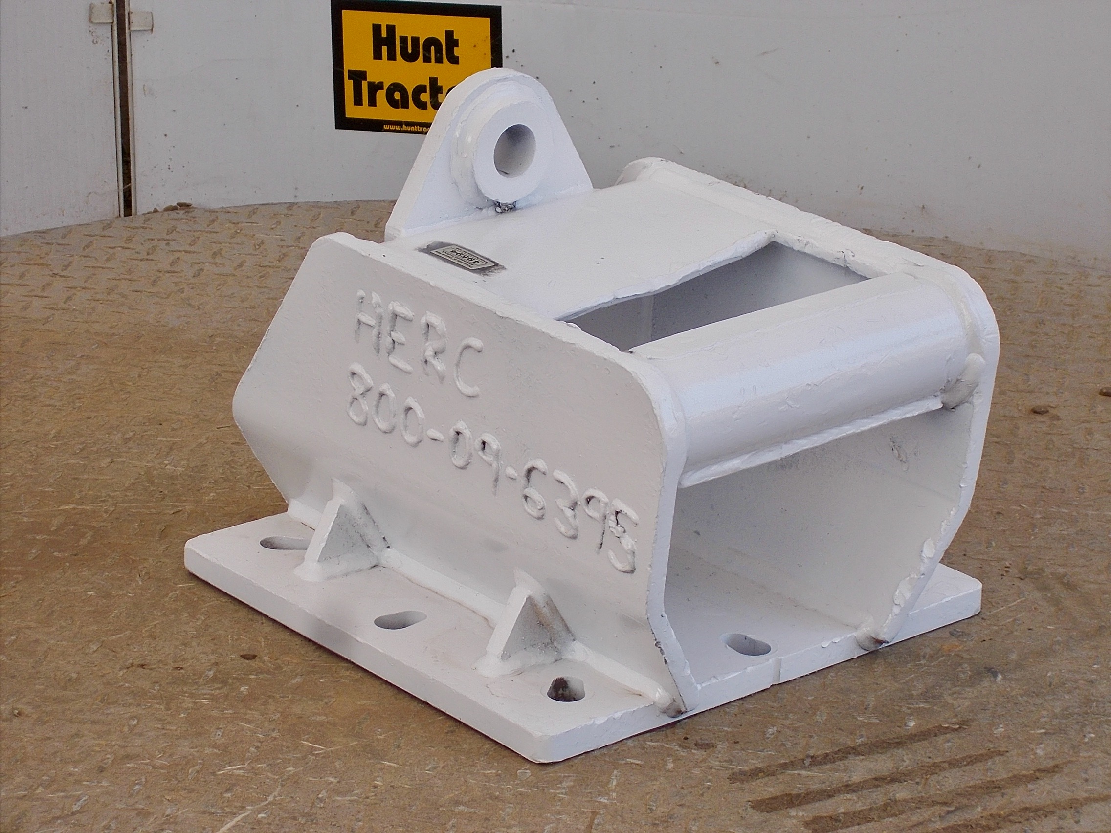 Used 1/8 Yd Wain-Roy® Style Adapter Plate For Sale