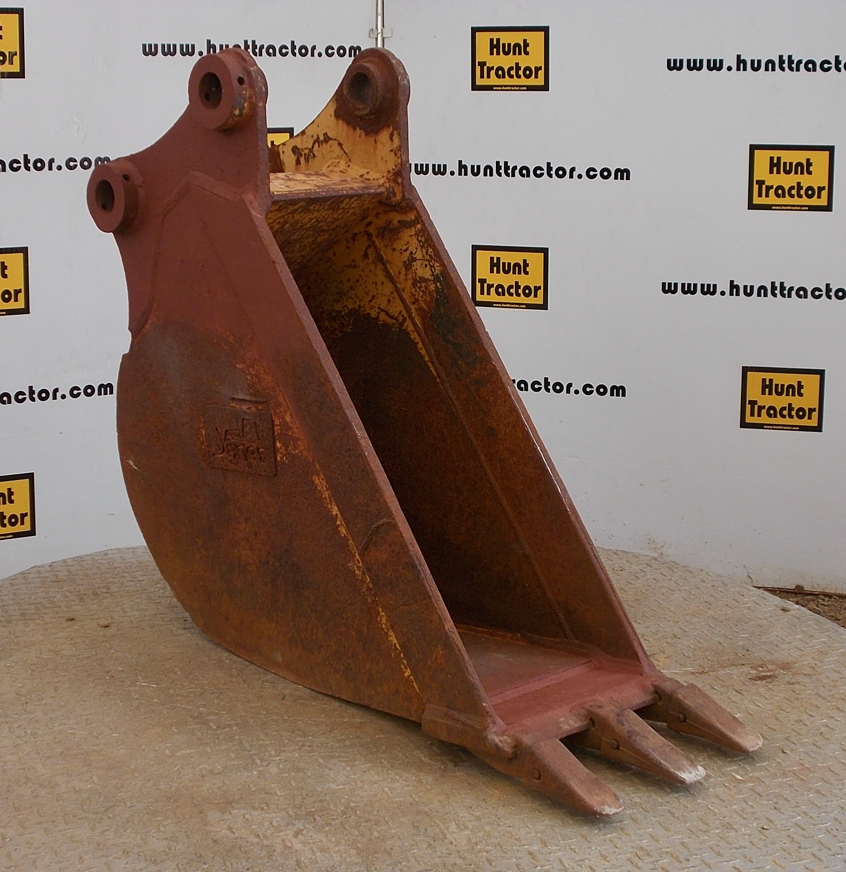 Used 13" Caterpillar 308D CR Pin-On Excavator Bucket For Sale