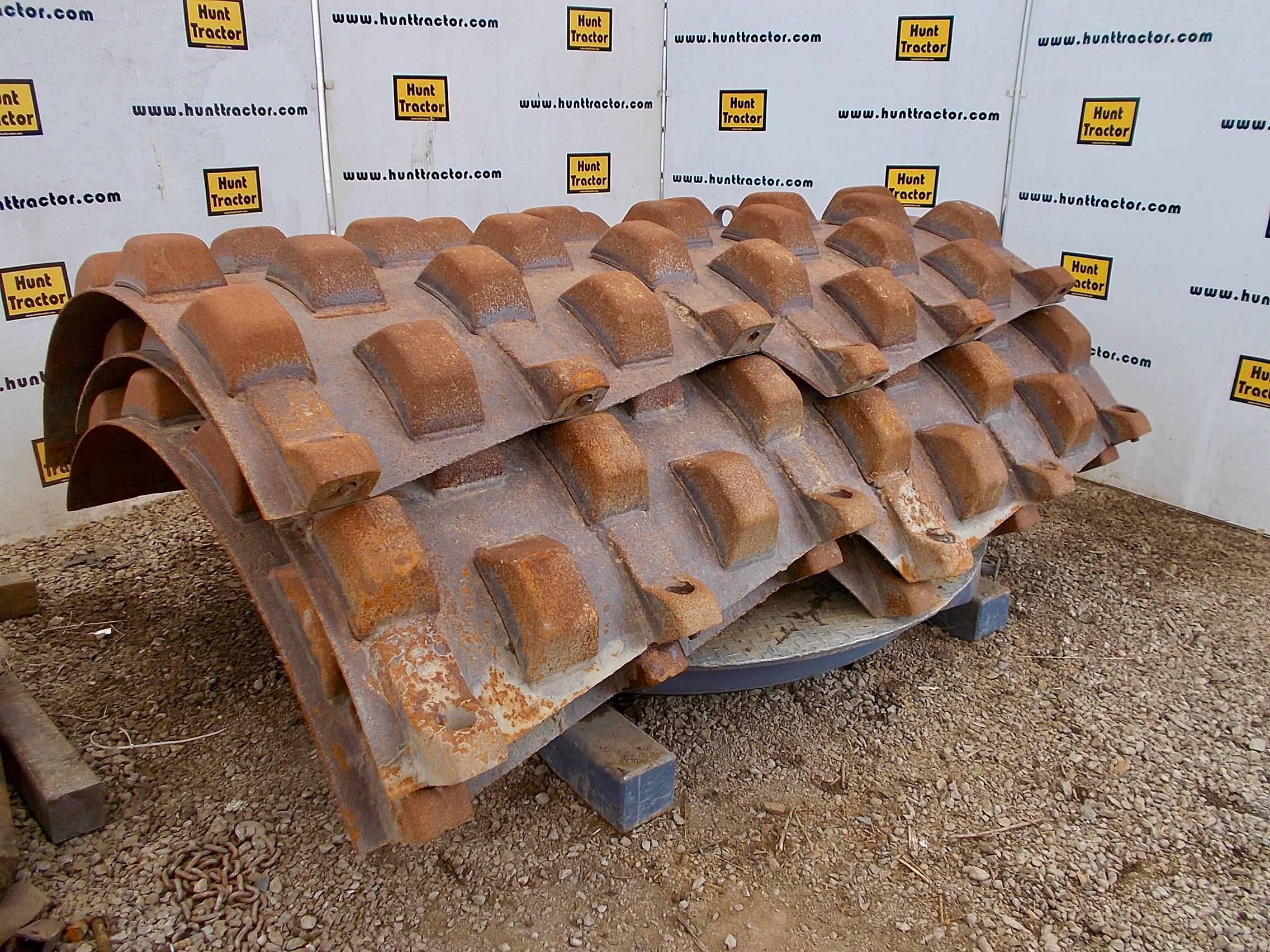 Used 84" Padfoot Roller Shell Kit For Sale