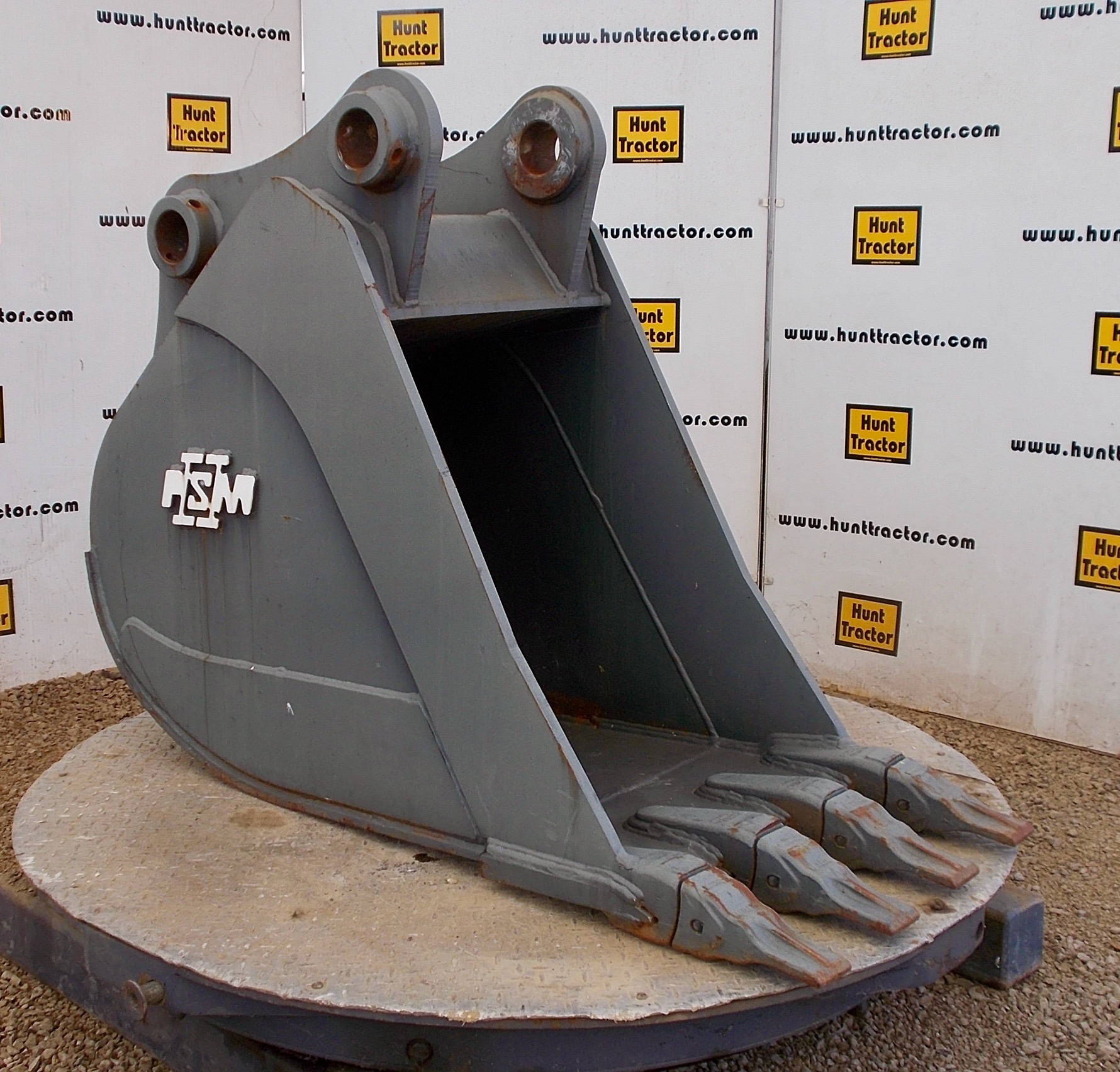 New 24" Pin-On Excavator Bucket For Sale