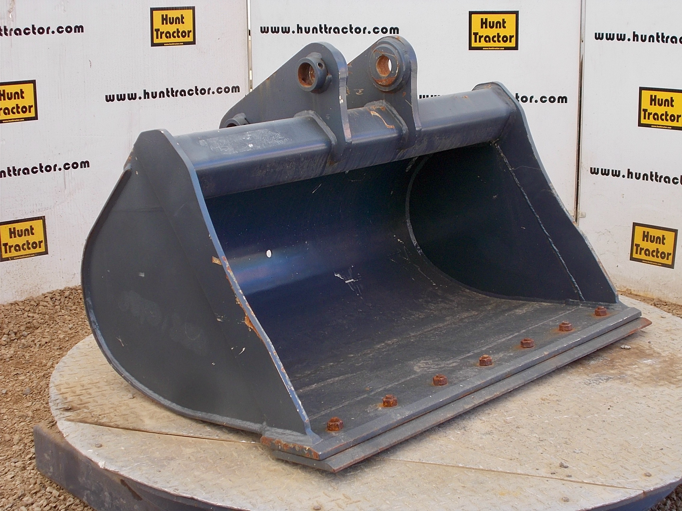New 43" Case CX60C Pin-On Mini-Excavator Bucket For Sale