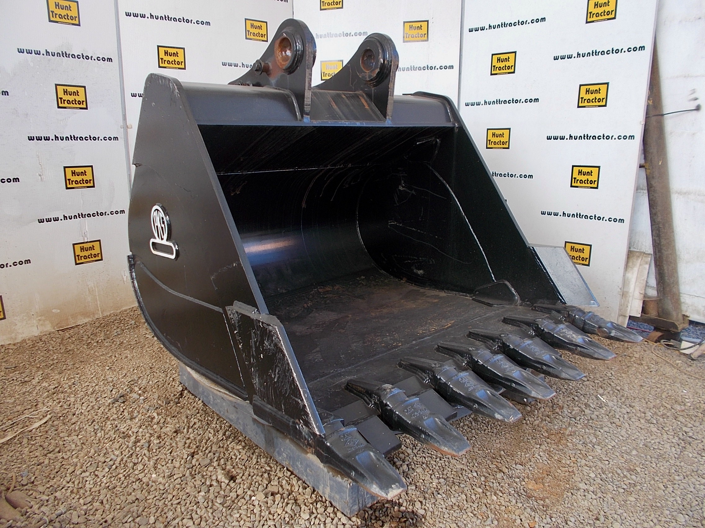 New 60" Pin-On Excavator Bucket For Sale