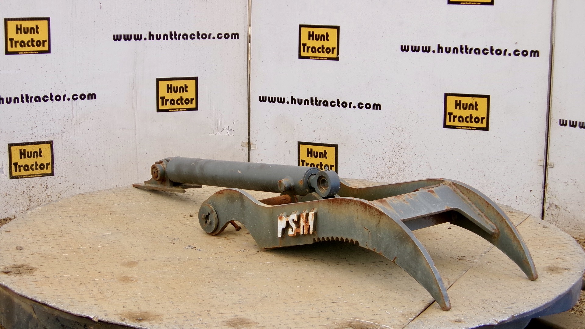 New Hydraulic Thumb For Sale