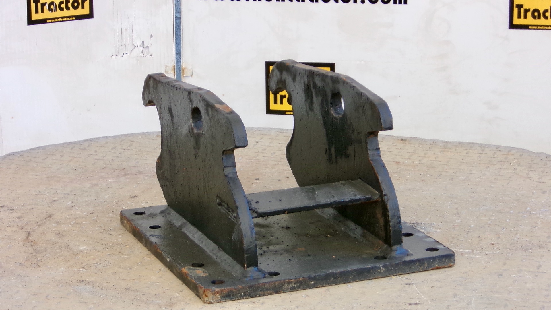 Used CWS Wedge Adapter Plate For Sale