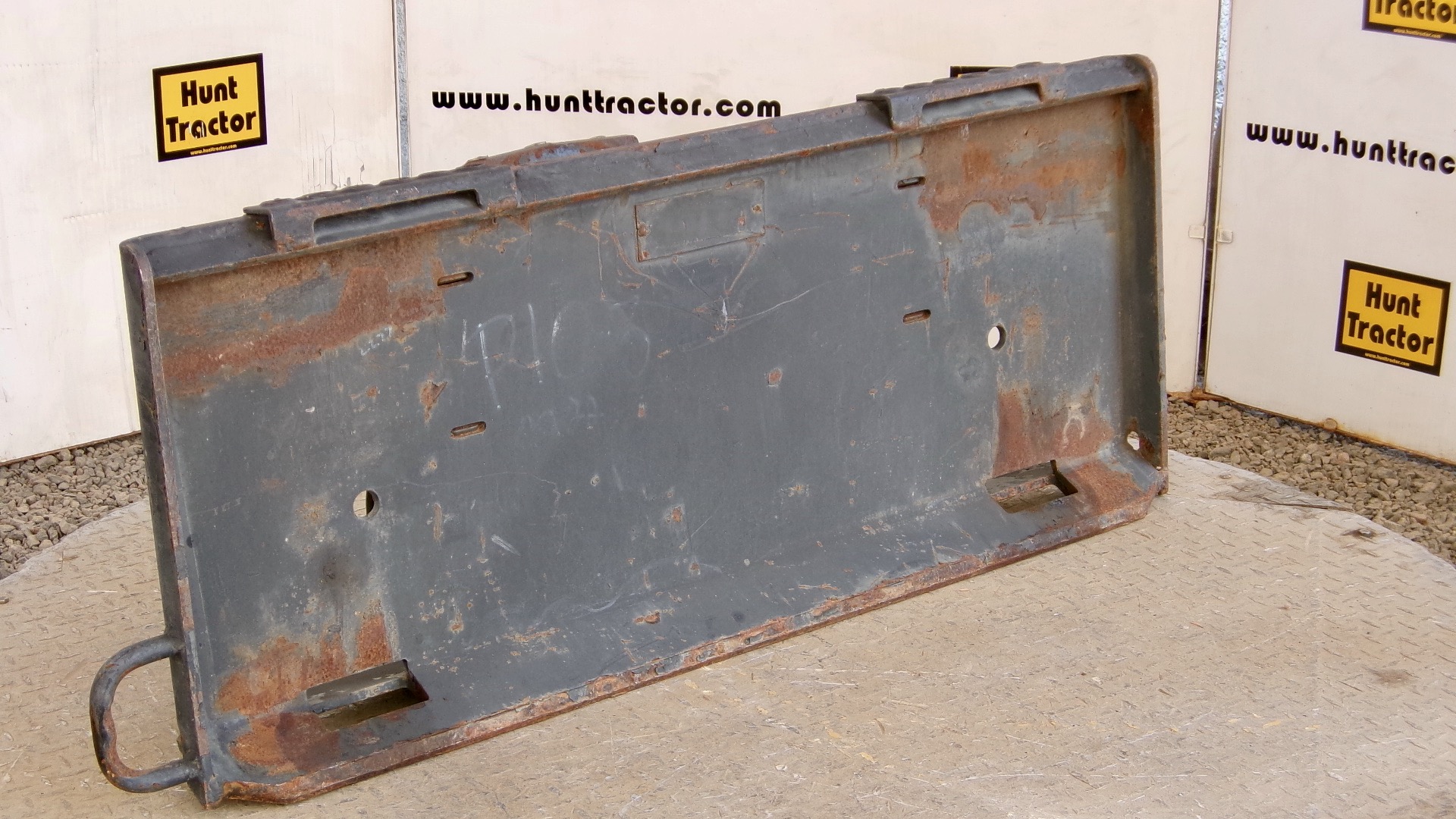 Used Universal Skid Steer to Bobcat X-Change Adapter Plate For Sale
