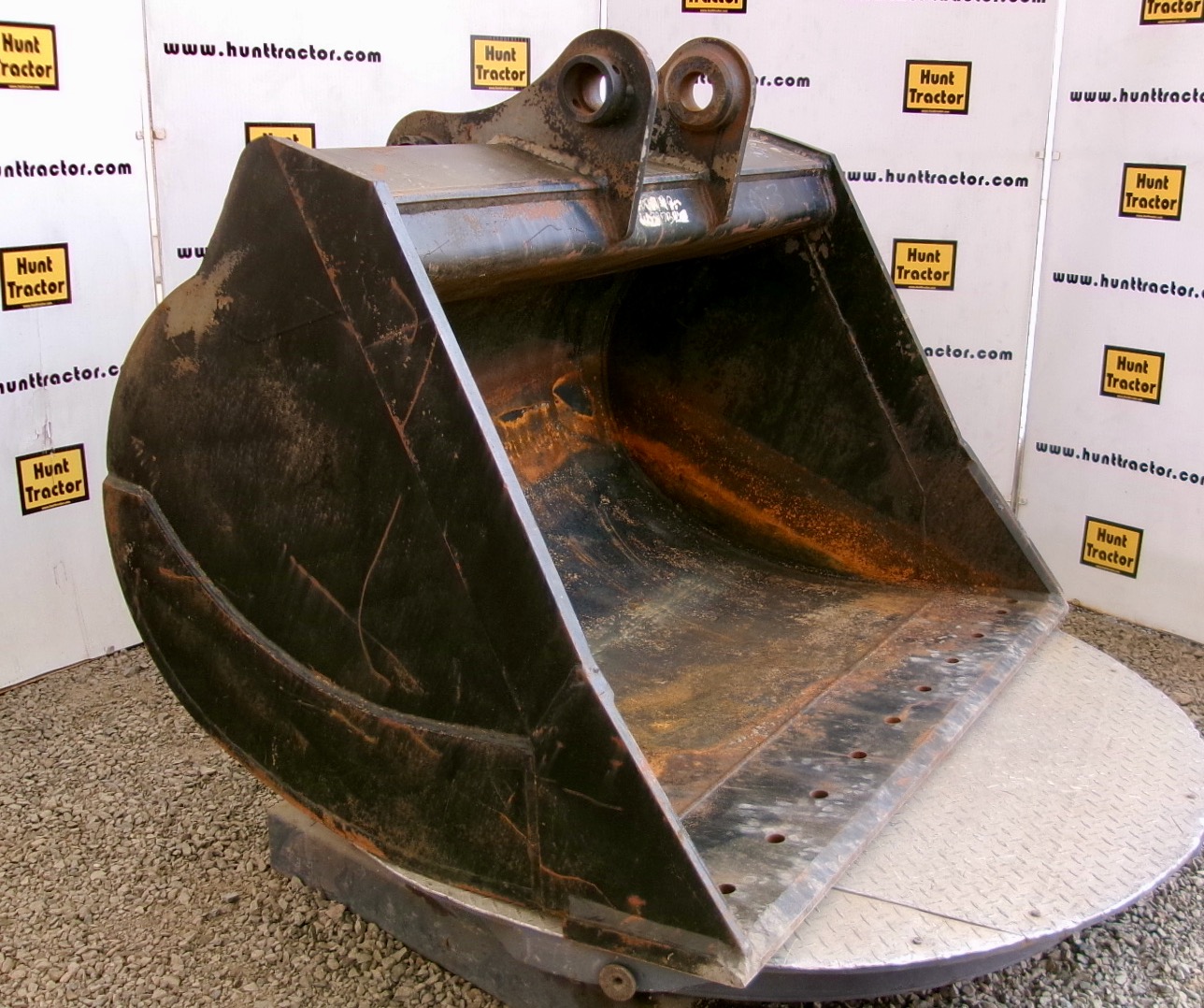 New 60" Pin-On Excavator Bucket For Sale