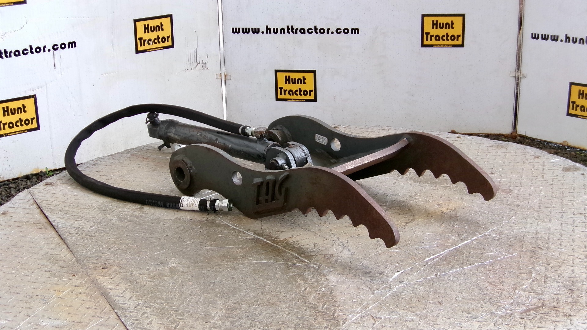 Used Hydraulic Thumb For Sale